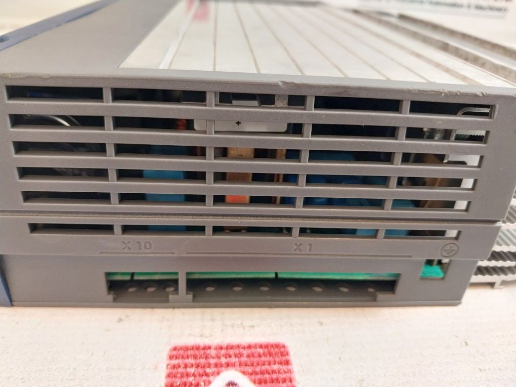 Demag Dic-4-007-e-0000-01 Frequency Inverter 50-60Hz/3Ph – Aeliya ...