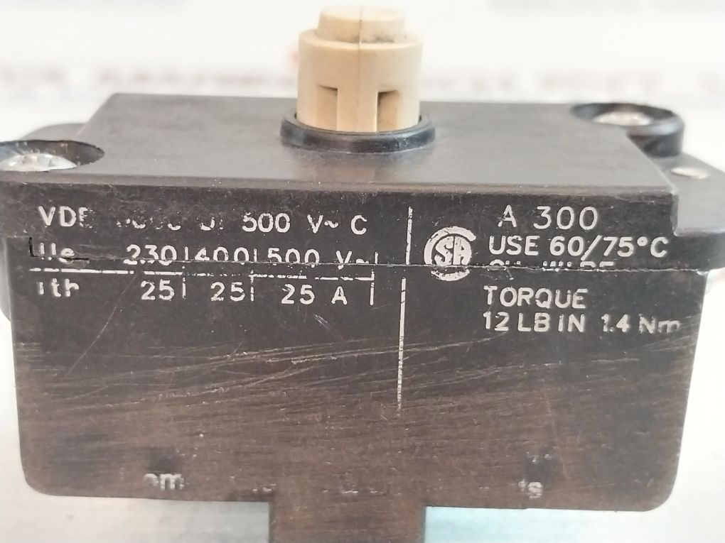 Demag Vde 0660 Double Switching Element 500V Ac – Aeliya Marine Tech