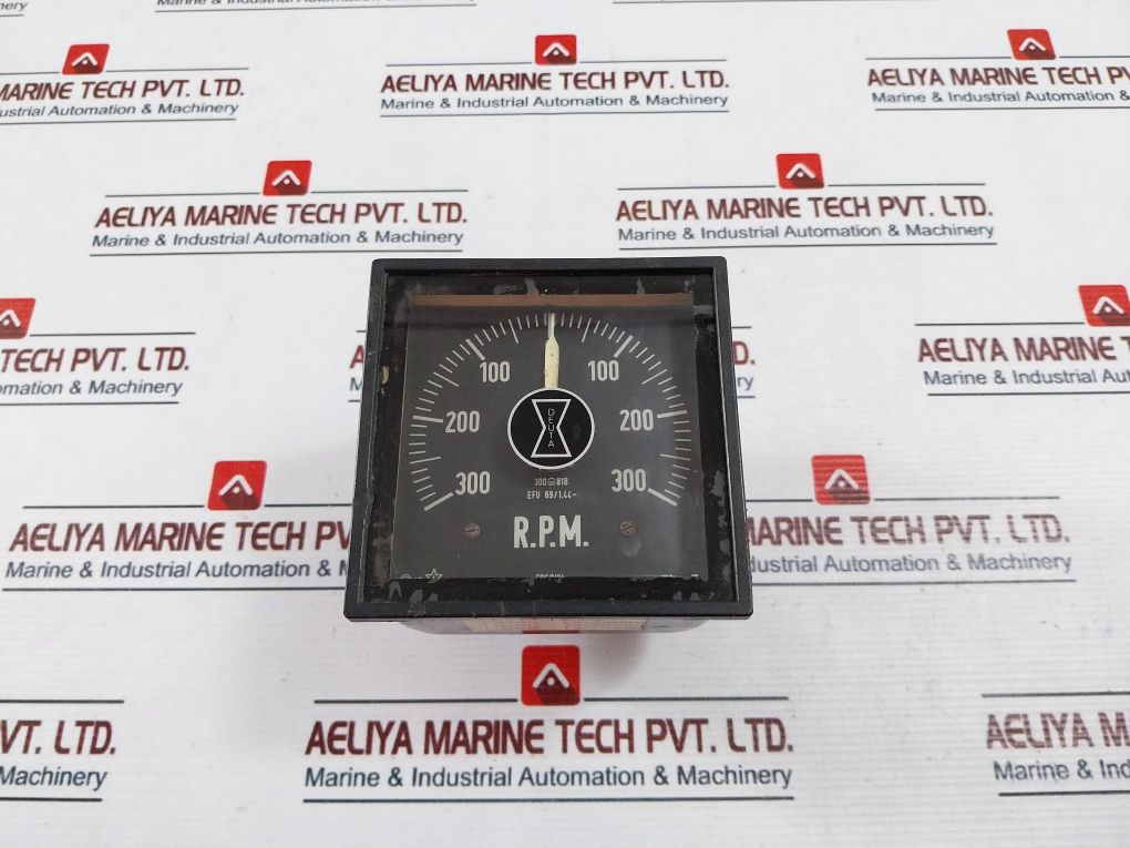 Deuta Eqg9/8B Analog Meter 300-0-300 R.P.M. – Aeliya Marine Tech