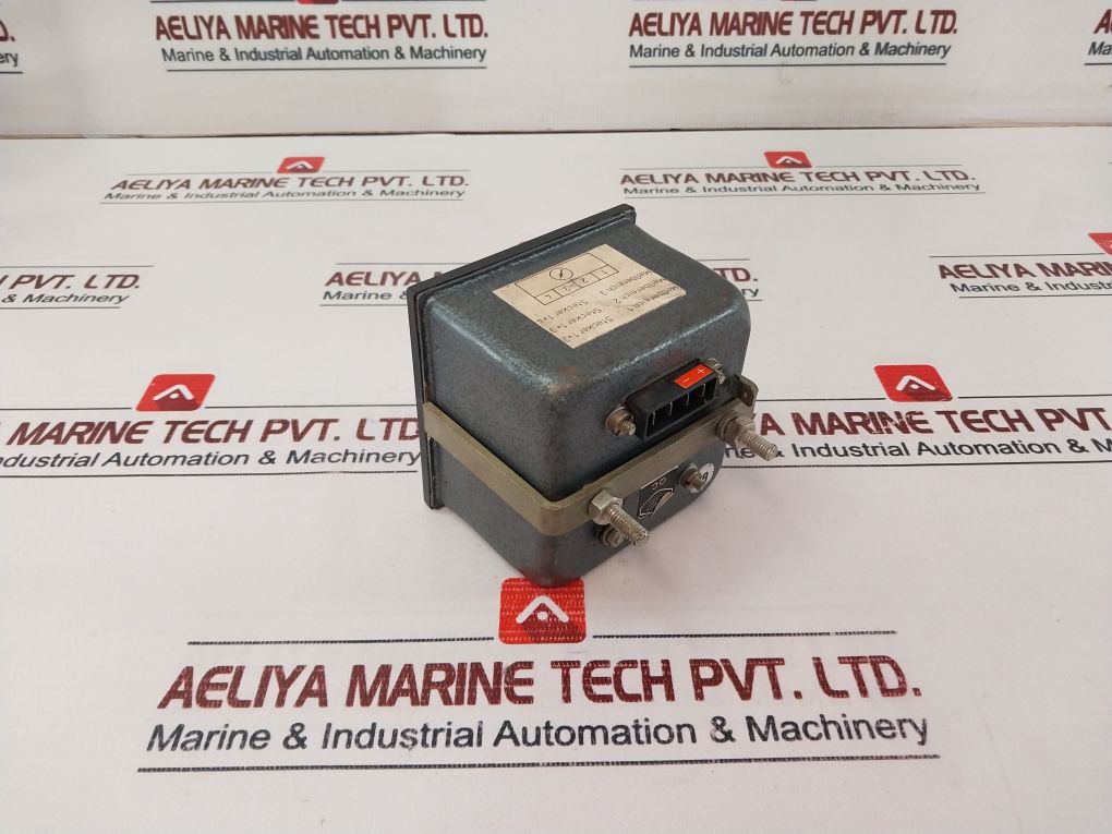 Deuta Eqg 9/8A Tachometer Gauge – Aeliya Marine Tech