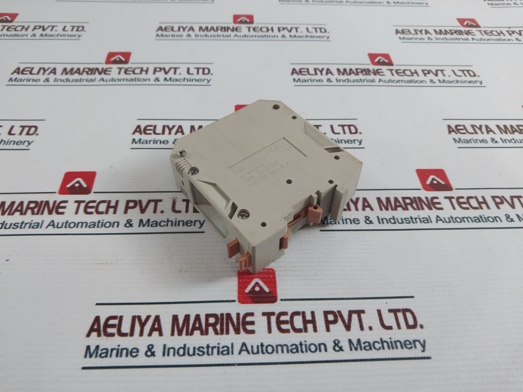 Dinkle Dk95 Pure Copper Rail Terminal Block 600V 230A – Aeliya Marine Tech