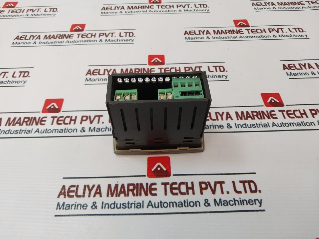 Dixell Xr20Cx-5N0C0 Temperature Controller 3.5Va Max – Aeliya Marine Tech