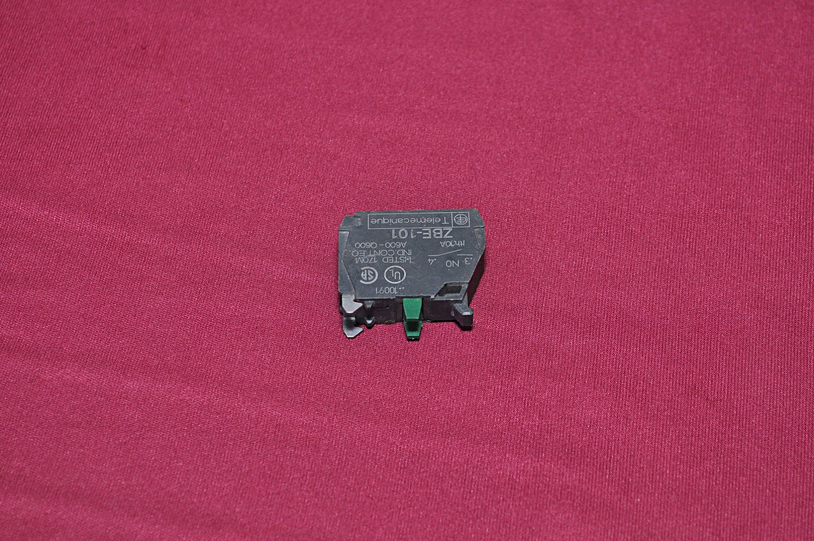 TELEMECANIQUE SCHNEIDER ELECTRIC ZBE-101 CONTACT BLOCK – Aeliya Marine ...