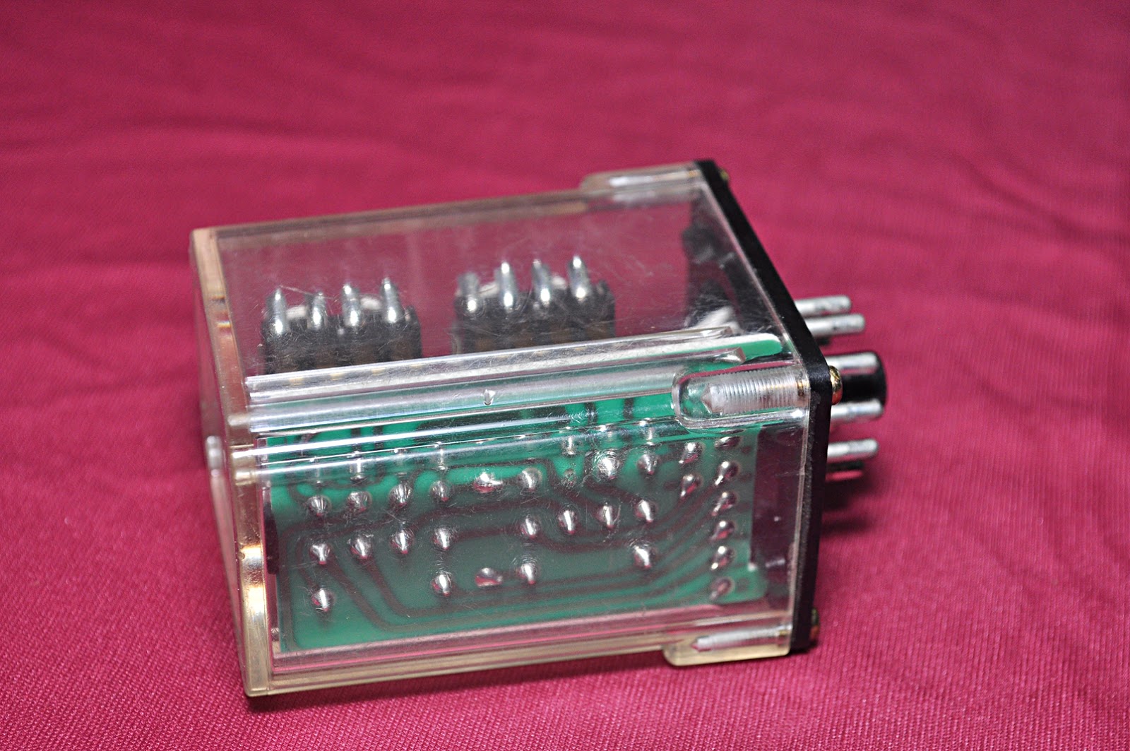 AUTHENTIC OMRON ELECTROMAGNETIC RELAY MYA-LB2 – Aeliya Marine Tech