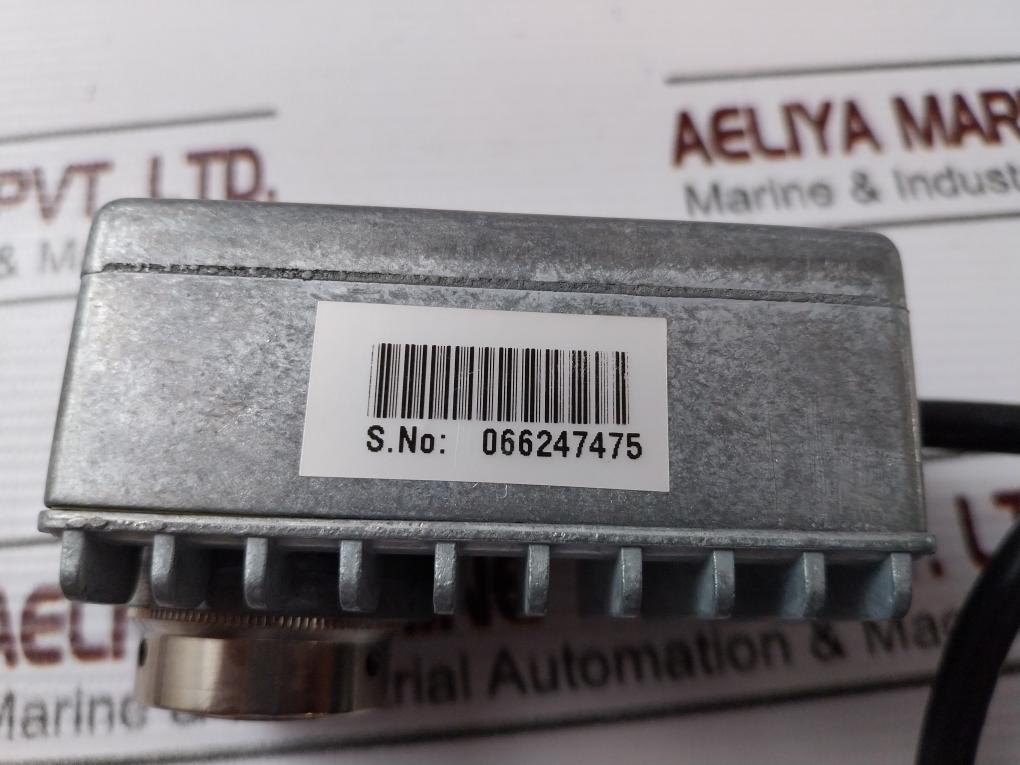 Edwards Exdc80 (93W) Turbomolecular Pump Drive Controller 70-85V ...