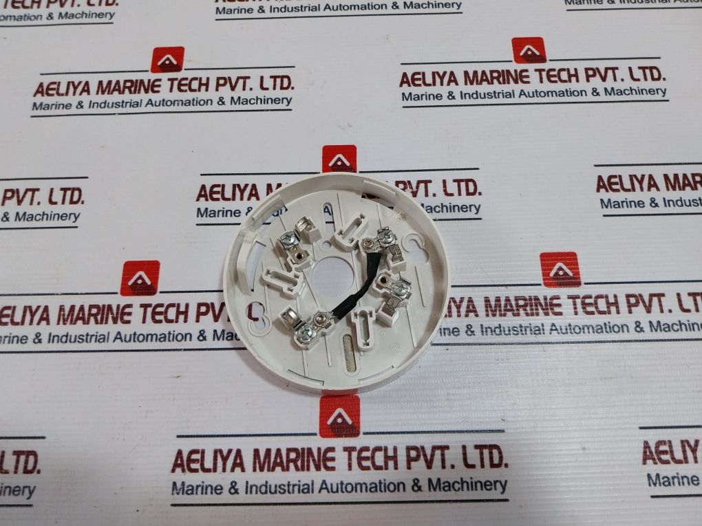 Edwards Siga-sb Smoke Detector Base – Aeliya Marine Tech