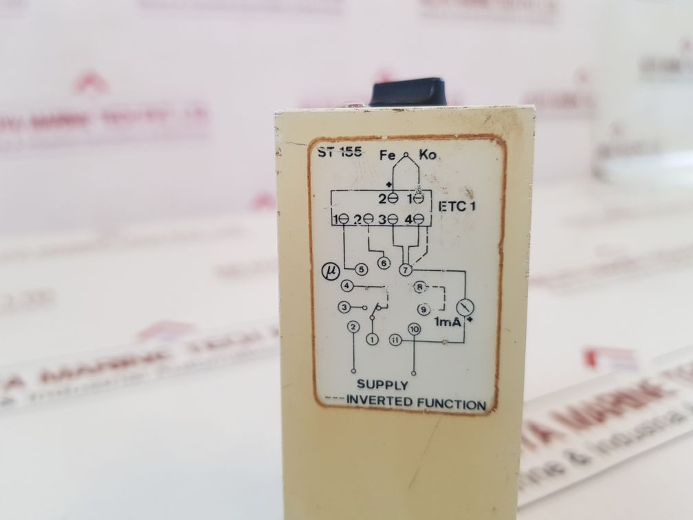 Electromatic St155 220 Timer With Base – Aeliya Marine Tech