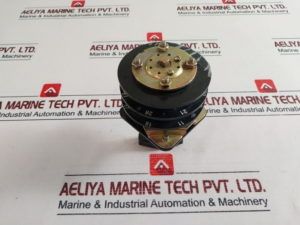 Electroswitch 2424E Synchroscope Rotary Switch – Aeliya Marine Tech