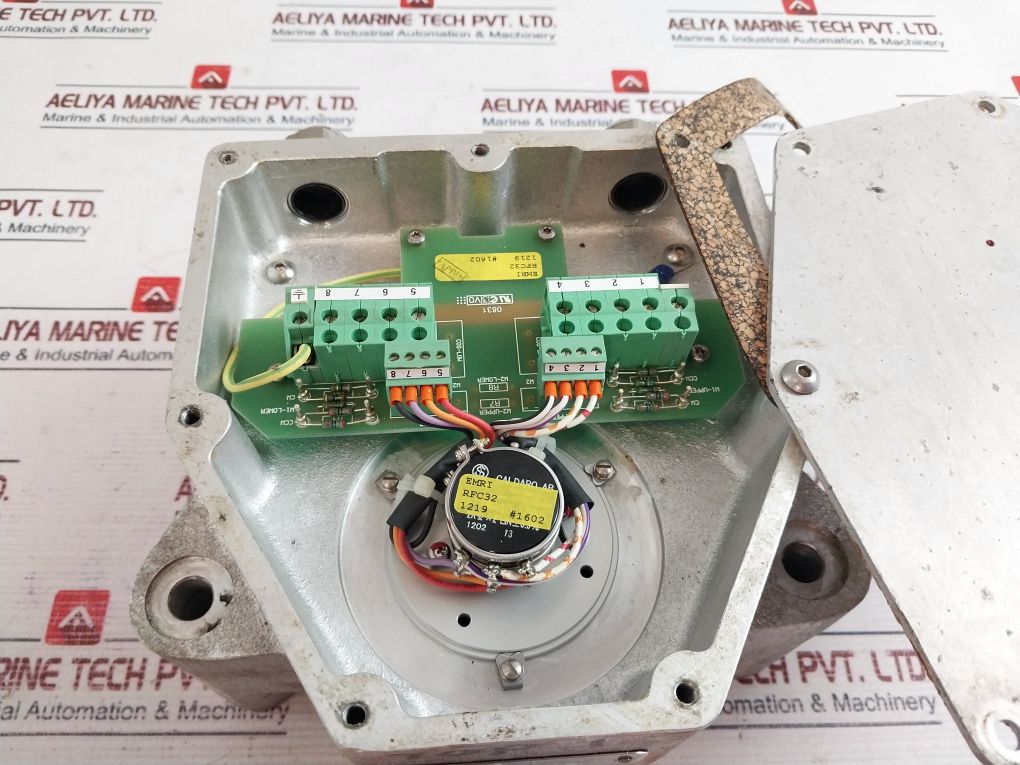 Emri Rfu32 Potentiometer Rudder Feedback Unit Rfc32 – Aeliya Marine Tech