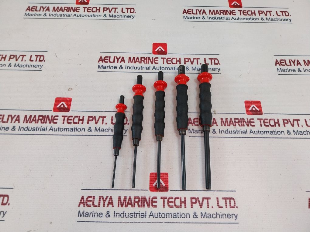 Facom 249.G3 Sheathed Drift Punch Set – Aeliya Marine Tech