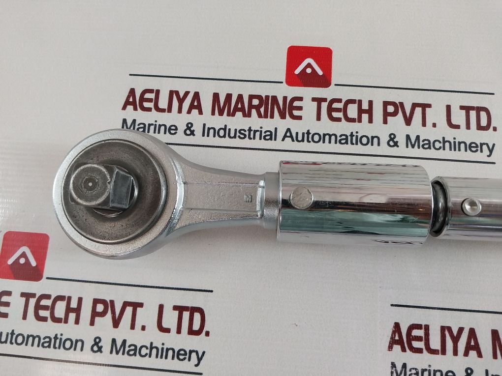 Facom K.306-1000D Torque Wrench M110041 – Aeliya Marine Tech