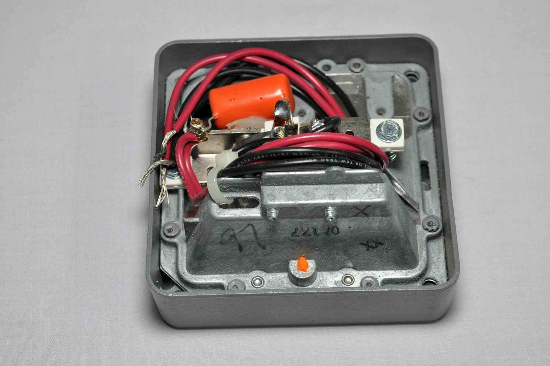 Federal signal 450 vibratone horn – Aeliya Marine Tech