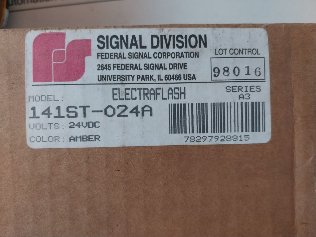 Federal Signal 141St-024A Electraflash Strobe Light Series A3 Amber 0 ...
