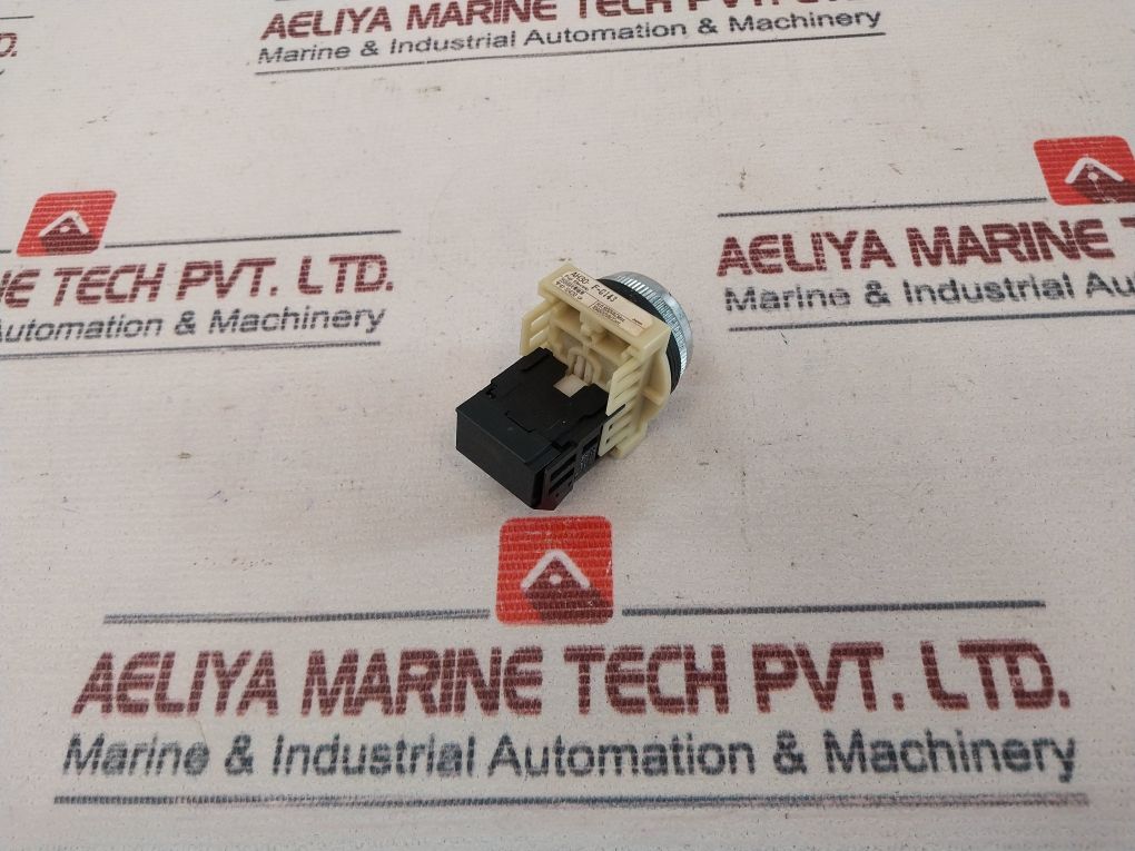 Fuji Electric Ah30-f-0143 Command Switch 10A 600Vac – Aeliya Marine Tech
