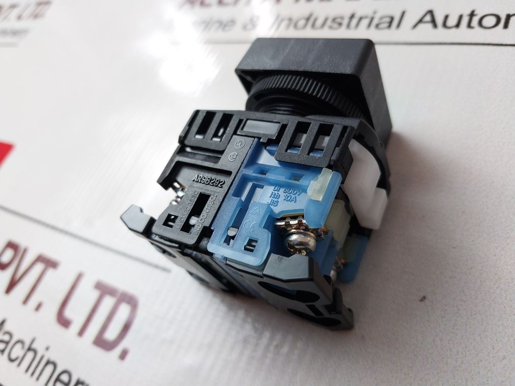 Fuji Electric Ar22F0M-10E3G Push Button – Aeliya Marine Tech