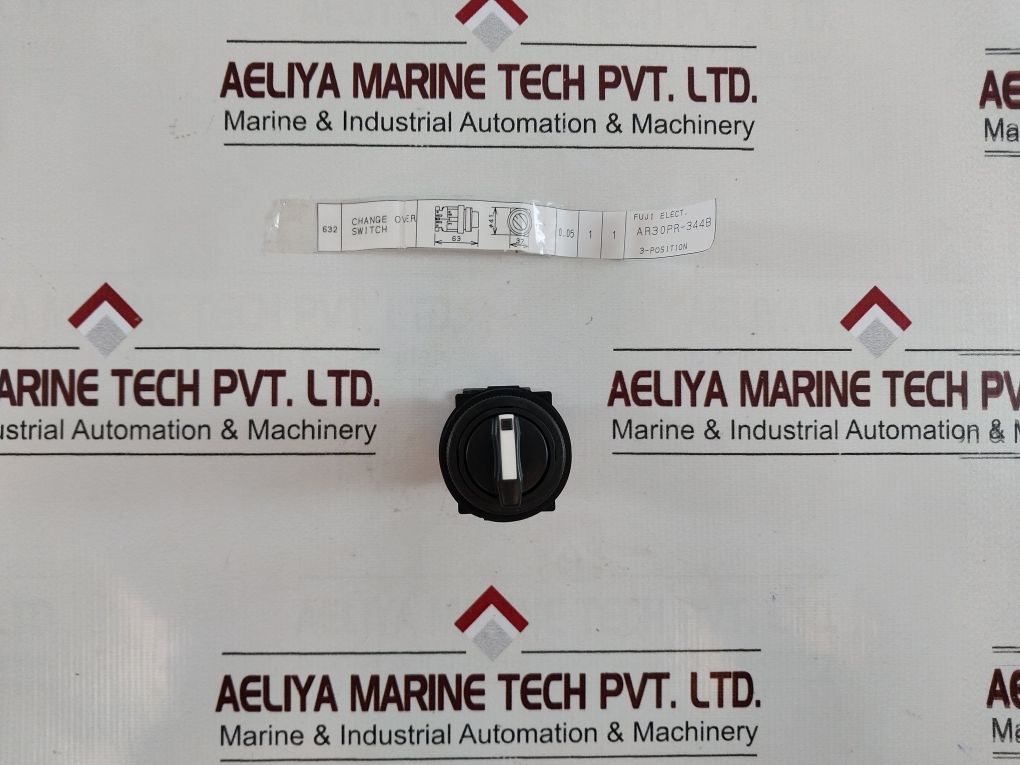 Fuji Electric Ar30Pr-3 Selector Switch – Aeliya Marine Tech
