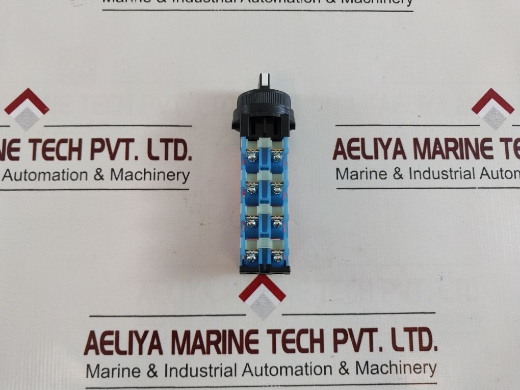 Fuji Electric Ar30Pr-3 Selector Switch – Aeliya Marine Tech