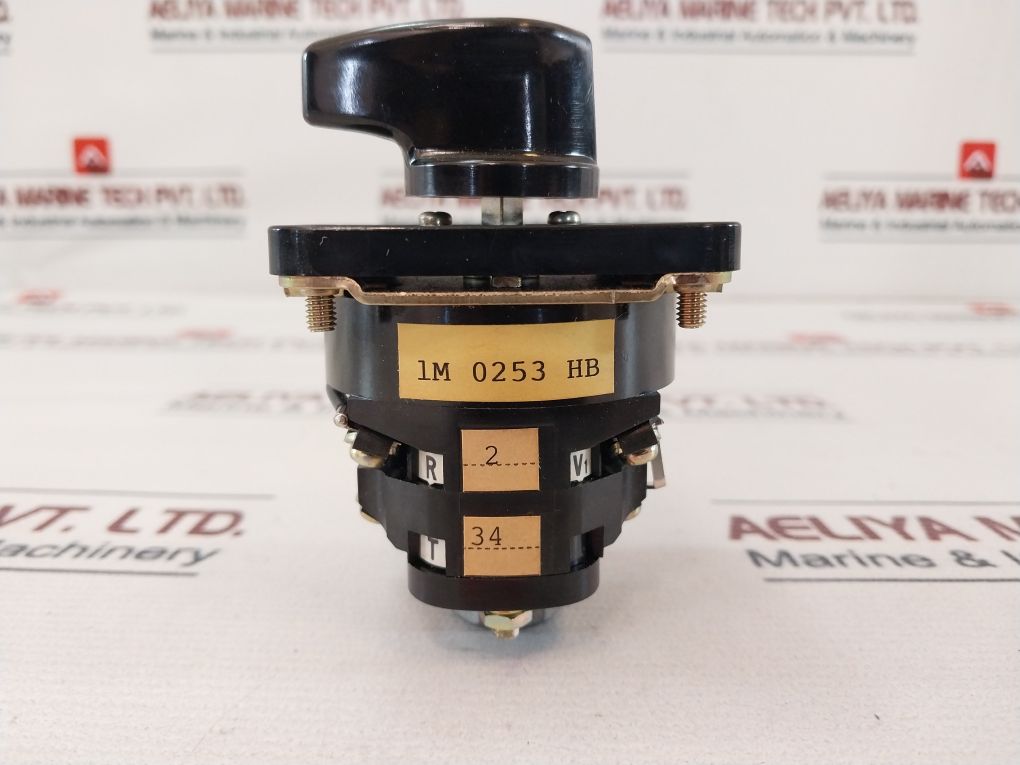 Fuji Electric Rc310-1 Cam Selector Switch – Aeliya Marine Tech®