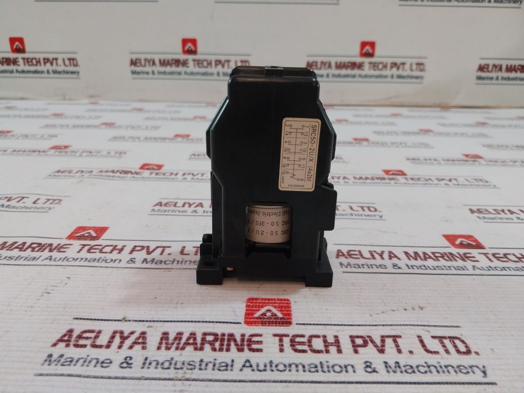Fuji Electric Src50-2U/X (4A2B) Auxiliary Relay 400-440V 50/60Hz ...