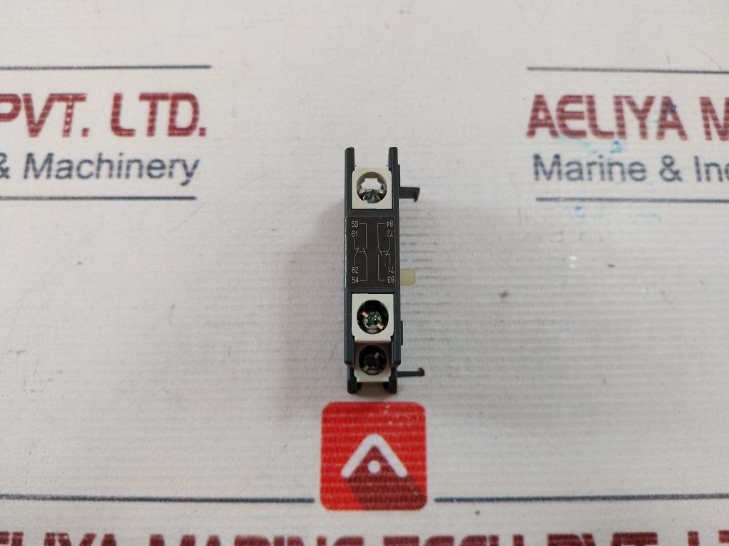 Fuji Electric Sz-as1/T Auxiliary Contact – Aeliya Marine Tech®