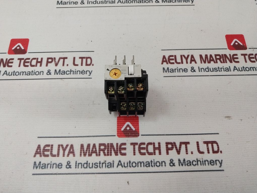 Fuji Electric Tr-0Nl Thermal Overload Relay 600V Ac – Aeliya Marine Tech