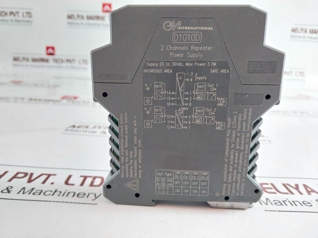 Gm International D1010D 2-channels Repeater Power Supply D1010D ...