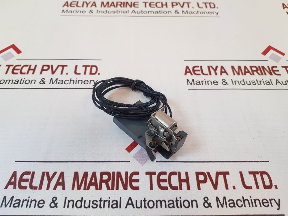 General Electric Sast1 Shunt Trip Device – Aeliya Marine Tech