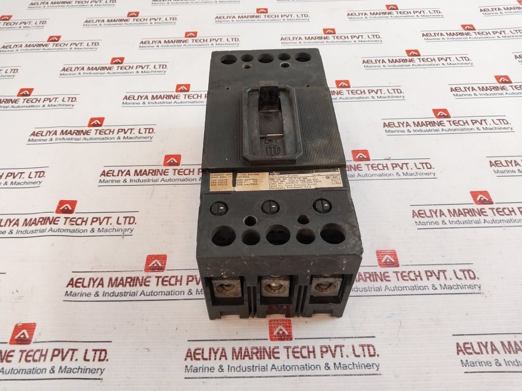Gould Fj3-b175 Circuit Breaker 3 Pole 125/250 Vdc 600 Vac – Aeliya ...