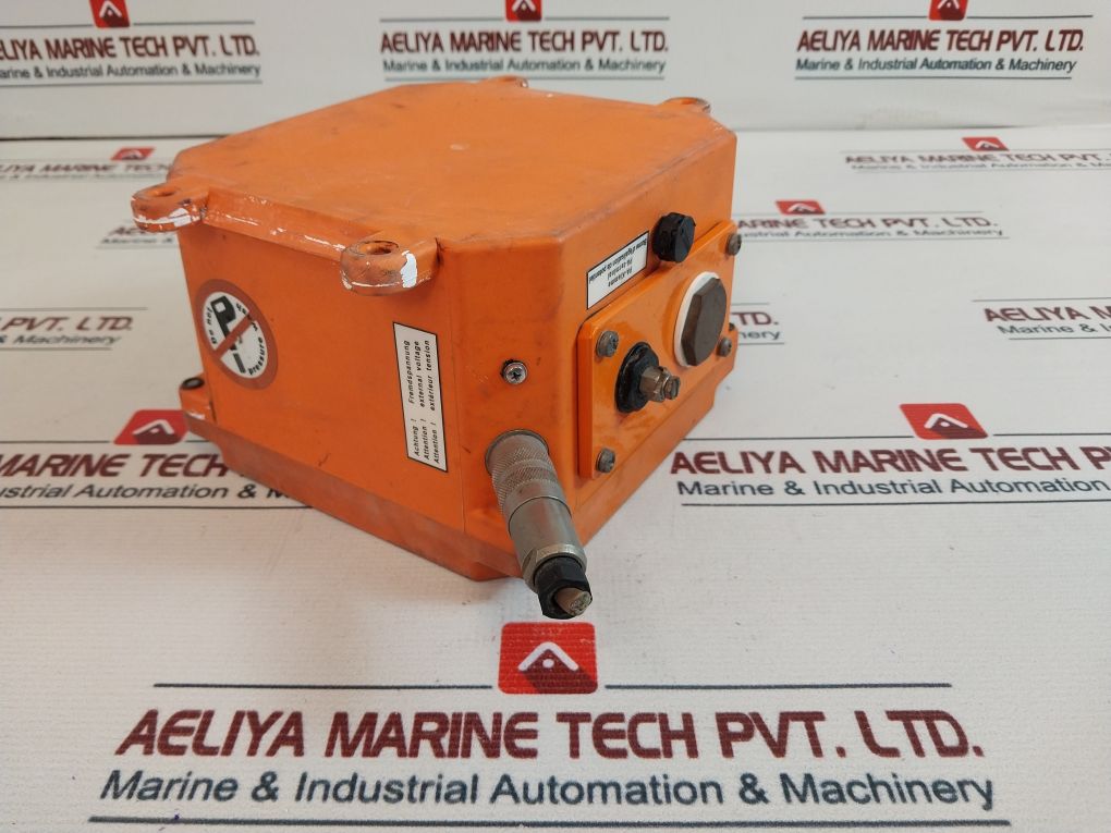 Hbc Radiomatic 18-30V Dc Radio Remote Control – Aeliya Marine Tech®