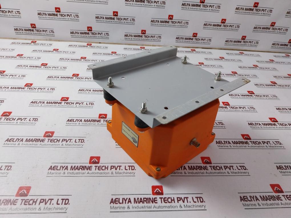 Hbc Radiomatic Fse 727 Remote-control 10-30V Dc 10W – Aeliya Marine Tech