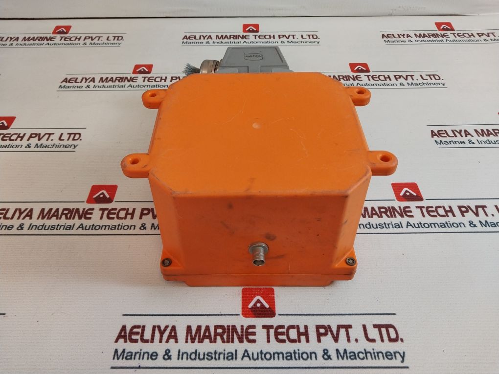 Hbc Radiomatic Fse 727 Remote Control – Aeliya Marine Tech