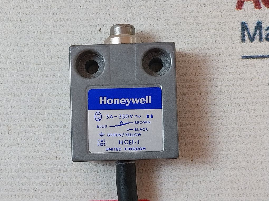 Honeywell 14Ce1-1 Pin-plunger Limit Switch 5A-250V – Aeliya Marine Tech