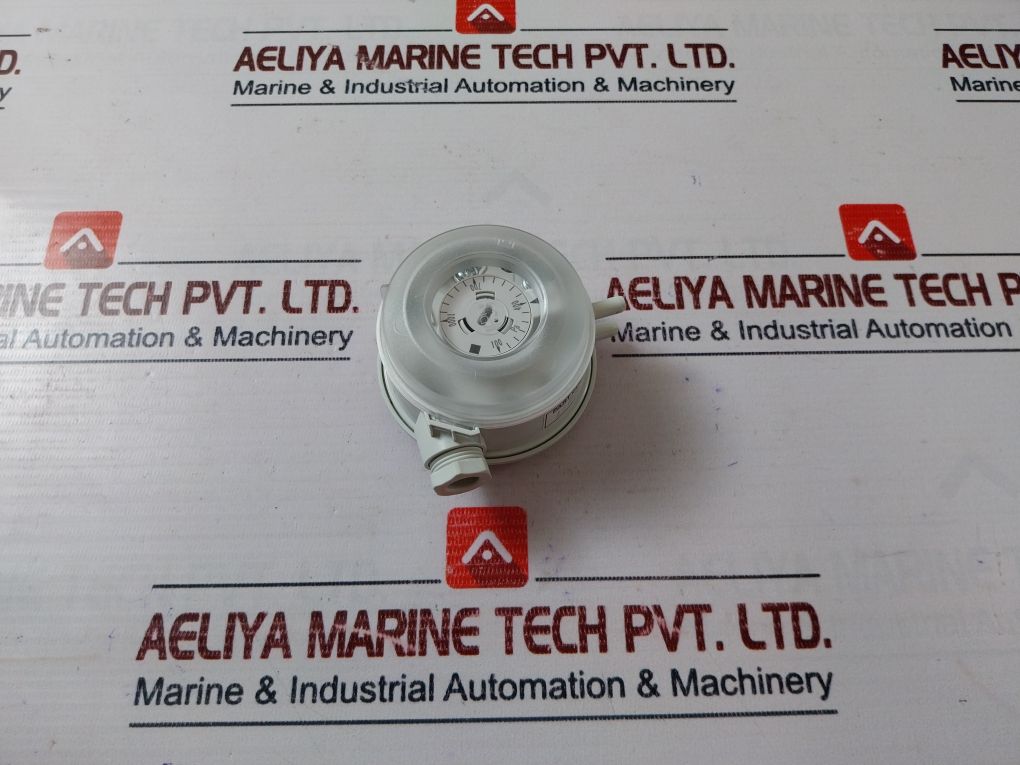 Huba Control 604.9210030 Pressure Switch E11065 – Aeliya Marine Tech