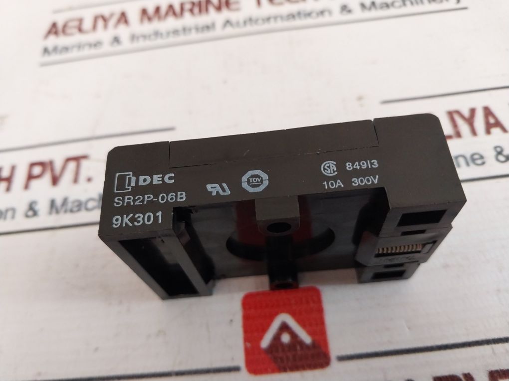 Idec Sr2P-06B Relay Socket – Aeliya Marine Tech