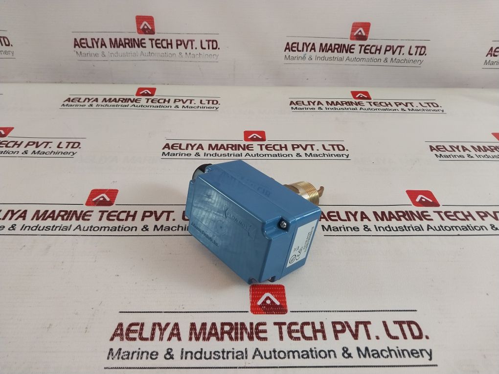 Johnson Controls F61Tb-9100 Liquid Flow Switch Ip67 – Aeliya Marine Tech