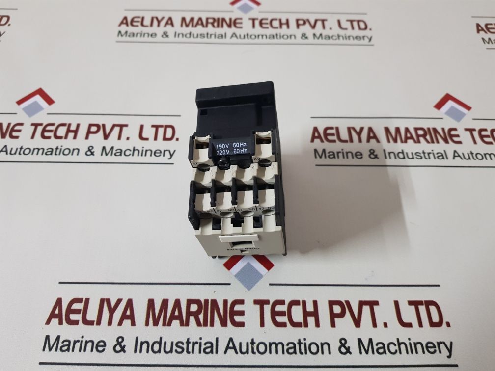 Klockner Moeller Dil R 22 Contactor Relay 190/220V – Aeliya Marine Tech