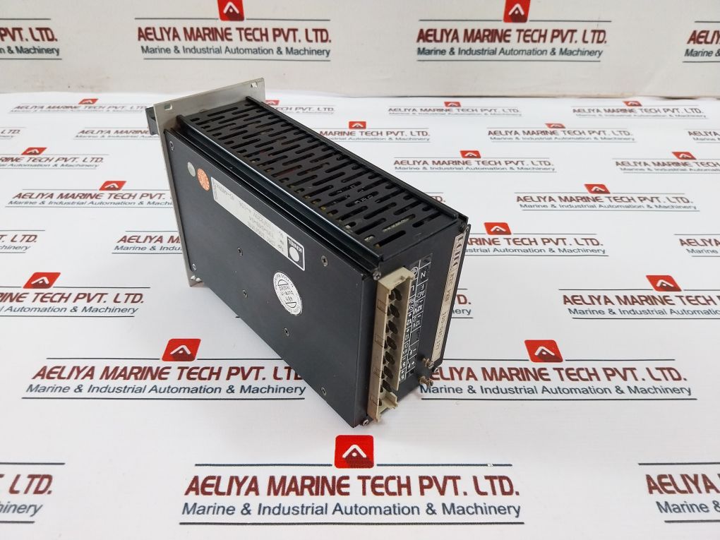 Kniel Cpm 100/Vme Switched Power Supply 110/220V – Aeliya Marine Tech