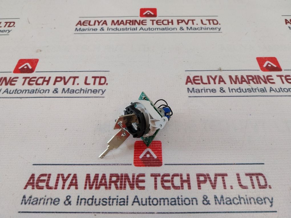 Kone Km50015172H01 Elevator Door Lock With Keys – Aeliya Marine Tech