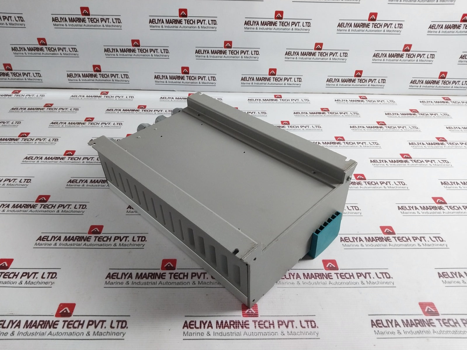 Mastervolt 40020150 Automatic Battery Charger Ip21 – Aeliya Marine Tech