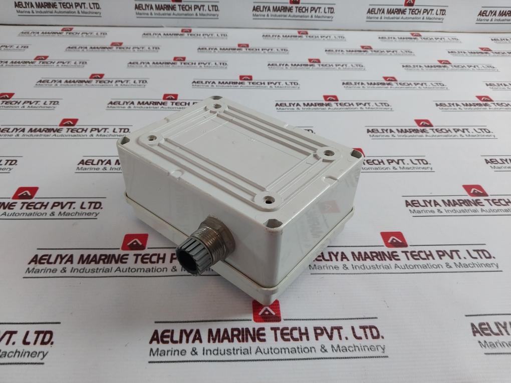 Mastervolt Btm-iii Battery Monitor – Aeliya Marine Tech