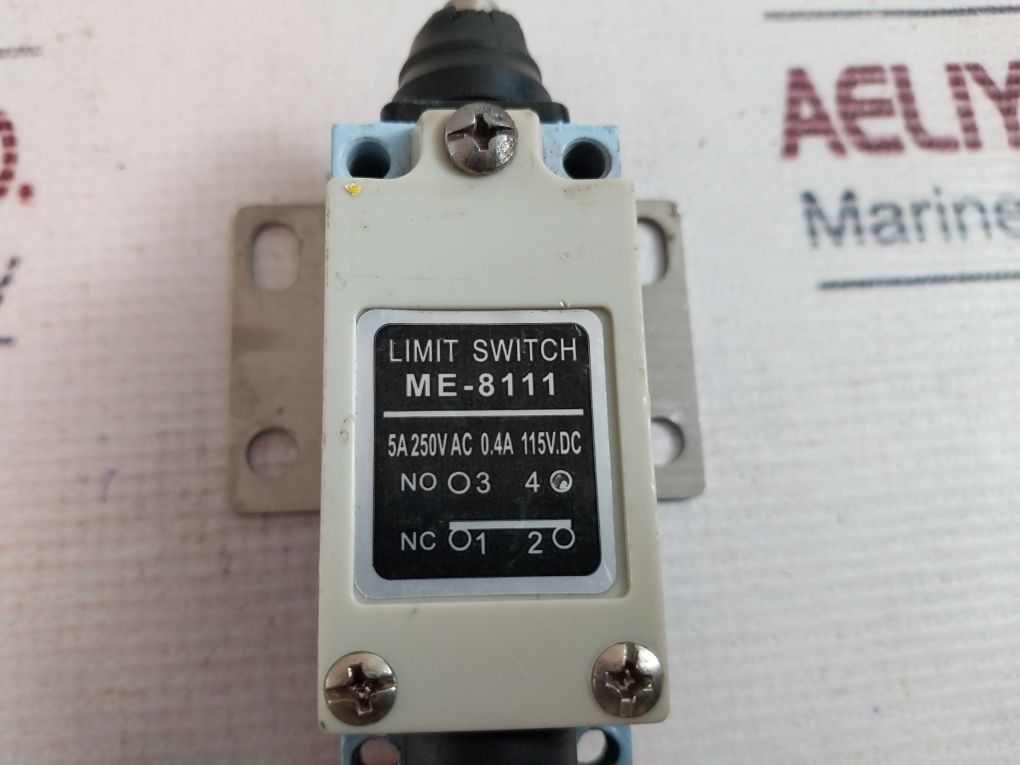 Me-8111 Limit Switch 5A 250V Ac – Aeliya Marine Tech