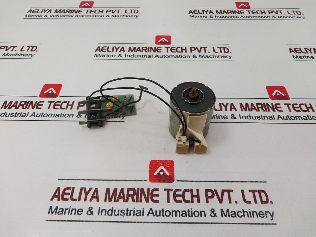 Merlin Gerin 685.650 Mp Circuit Breaker Accessory 24V Dc – Aeliya ...