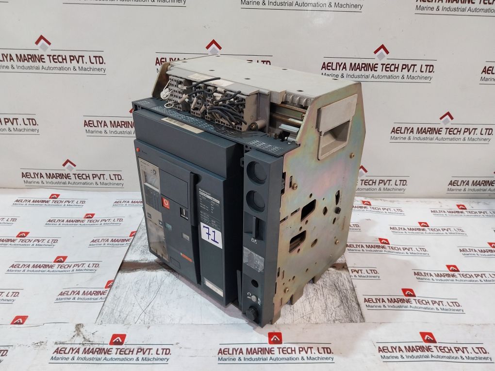 Merlin Gerin NT12 H1 Micrologic 5.0A 1250A Circuit Breaker – Aeliya ...