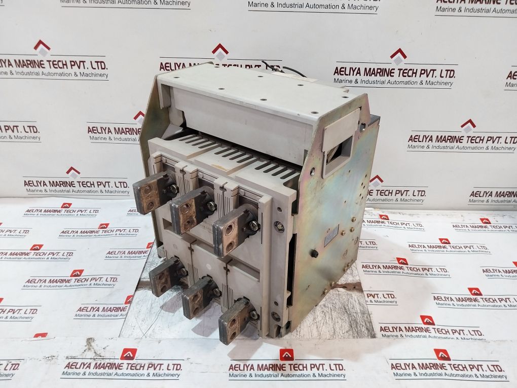 Merlin Gerin NT12 H1 Micrologic 5.0A 1250A Circuit Breaker – Aeliya ...