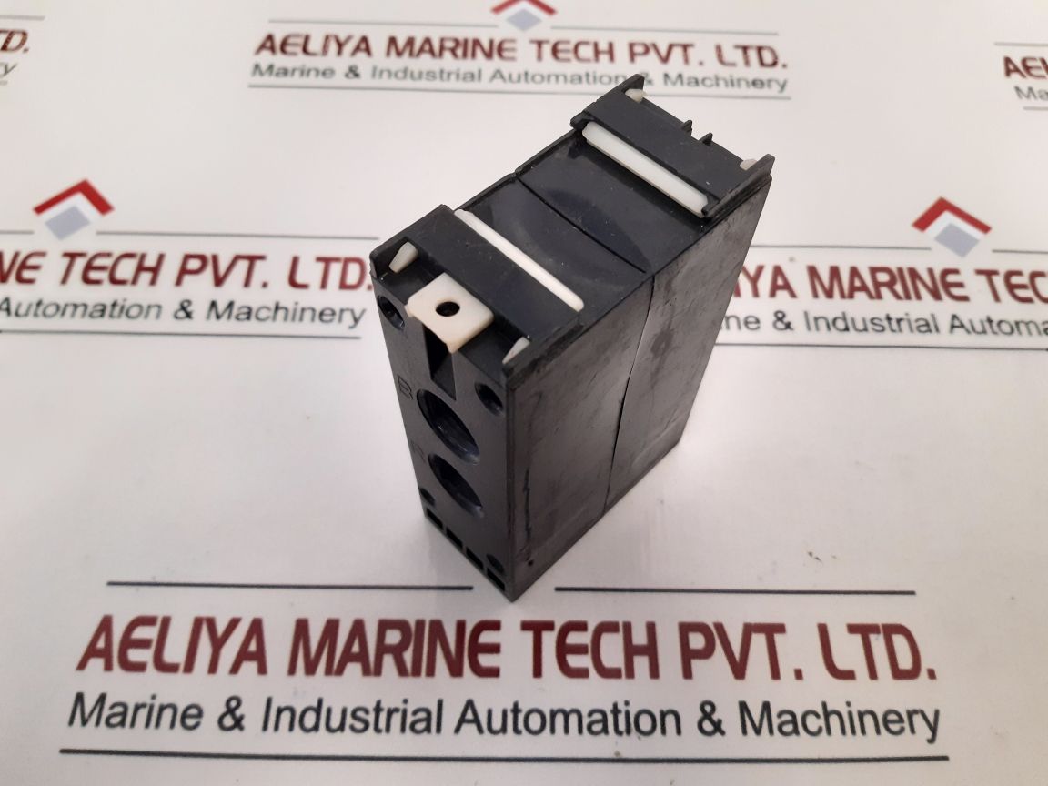Minilec Cts 20 Current Convertor 20 Amp – Aeliya Marine Tech