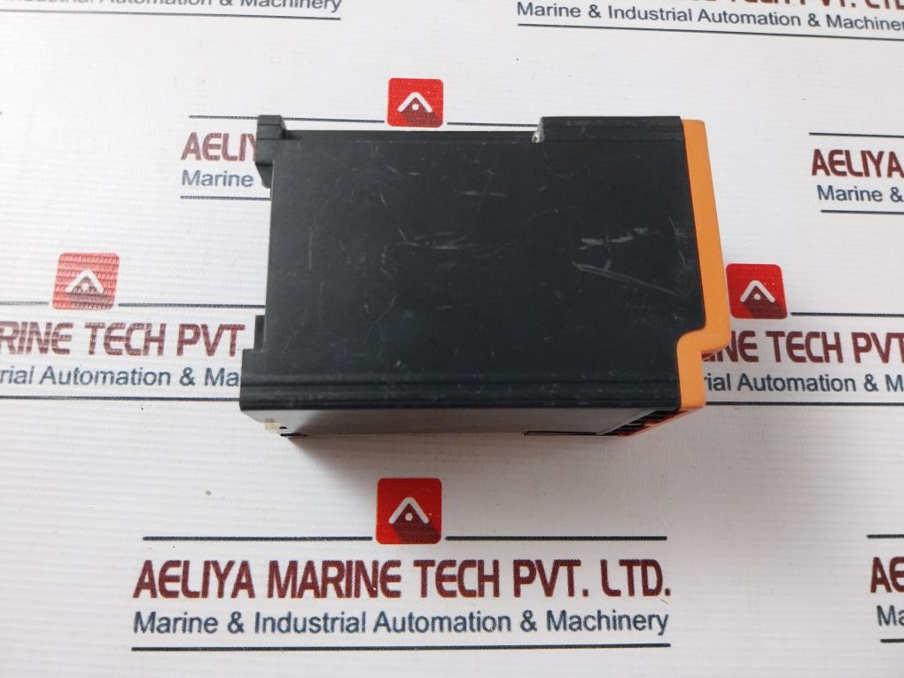 Minilec Vmr D2 415 Vac Voltage Monitoring Relay – Aeliya Marine Tech