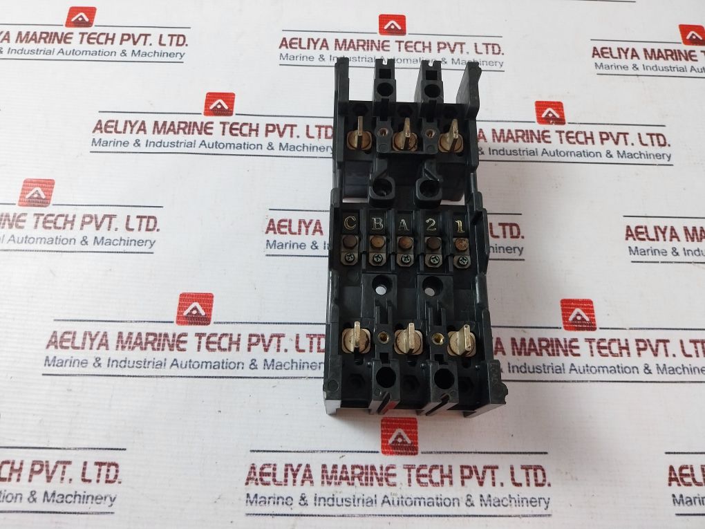 Mitsubishi Electric Pm-05Sw3 Terminal Block – Aeliya Marine Tech