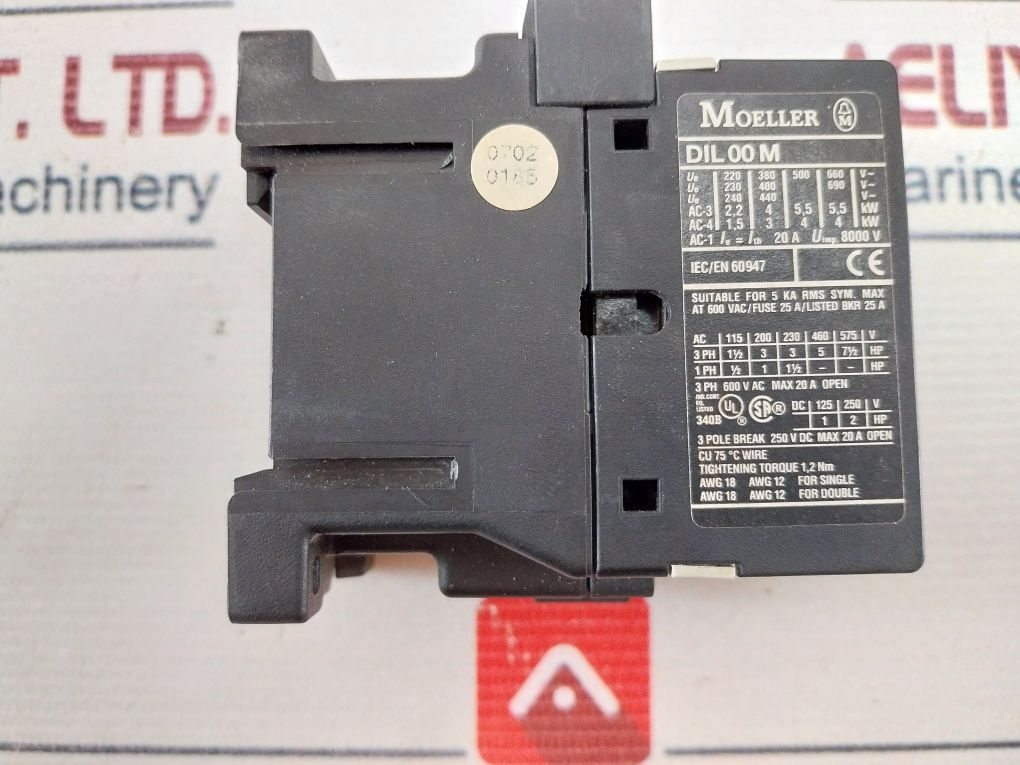 Moeller Dil00M Contactor 3 Pole Break 250V Dc – Aeliya Marine Tech