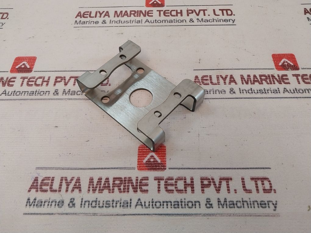 Moniteur Bkt-ns120 Bracket Kit – Aeliya Marine Tech