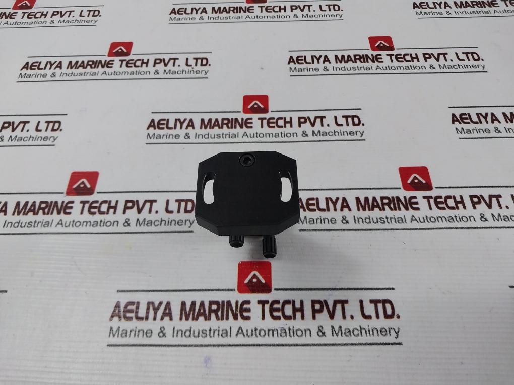 Newport P100-p Miniature Platform Optical Mount With Optic – Aeliya ...